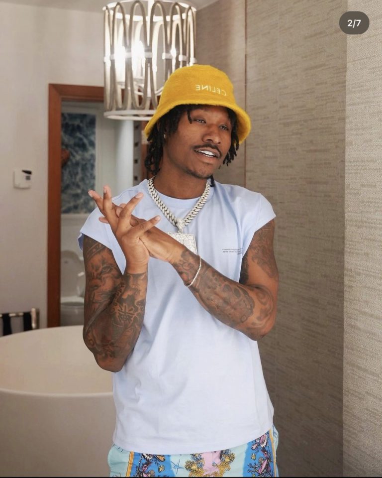 My Favorite Streamer – Literary Arts Blogspace